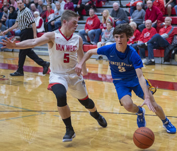 Lancer coach Hammons wins 100th game « The VW independent